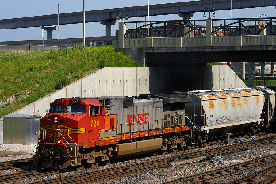 Southbound BNSF Empty Grain Train